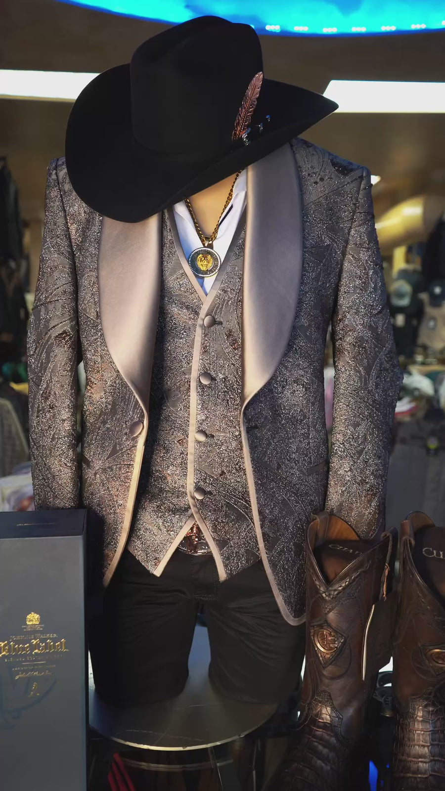 Popular Looks – Sanchez Brothers DONDE VISTEN LOS ARTISTAS
