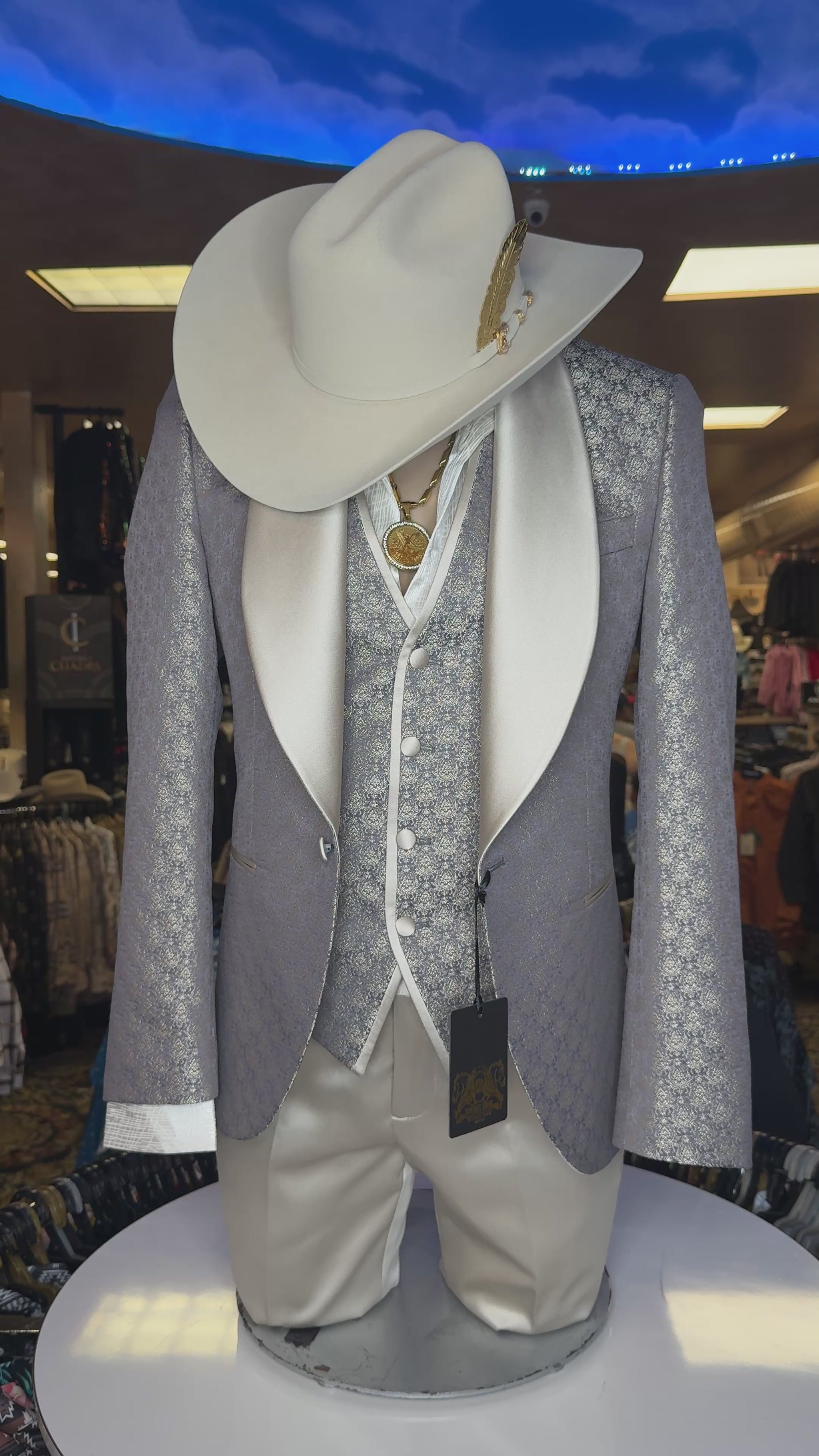 *New*“Exclusive: Sanchez Brothers Champagne Lilac Luxury 3-Piece Suit"